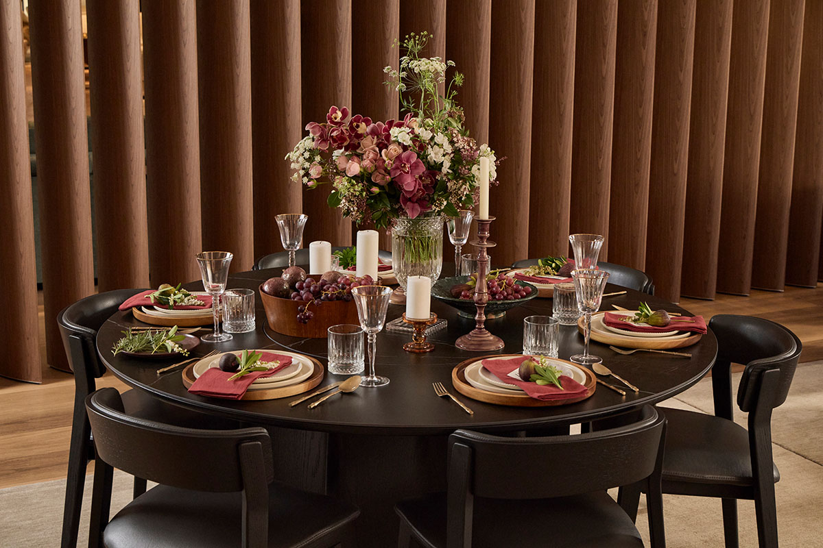 Festive Table Decoration Ideas to Inspire Your Holiday Dining Space ...
