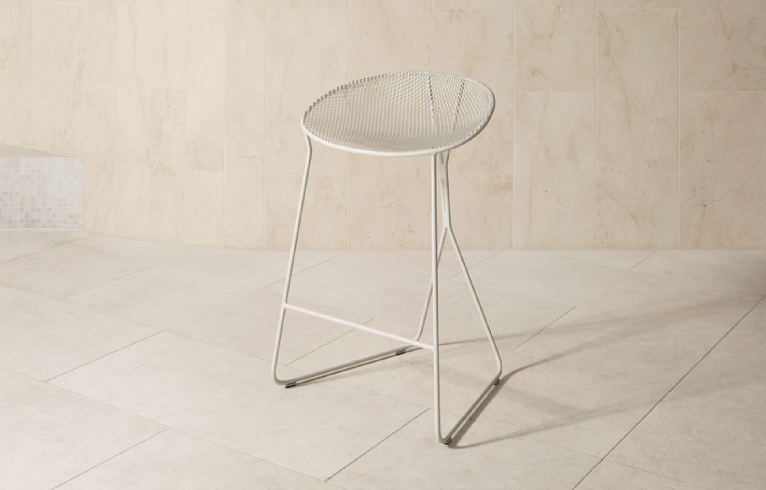 Luna Outdoor Barstool | King Living