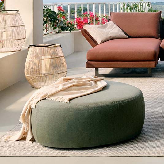 Crescent Outdoor Ottomans | King Living