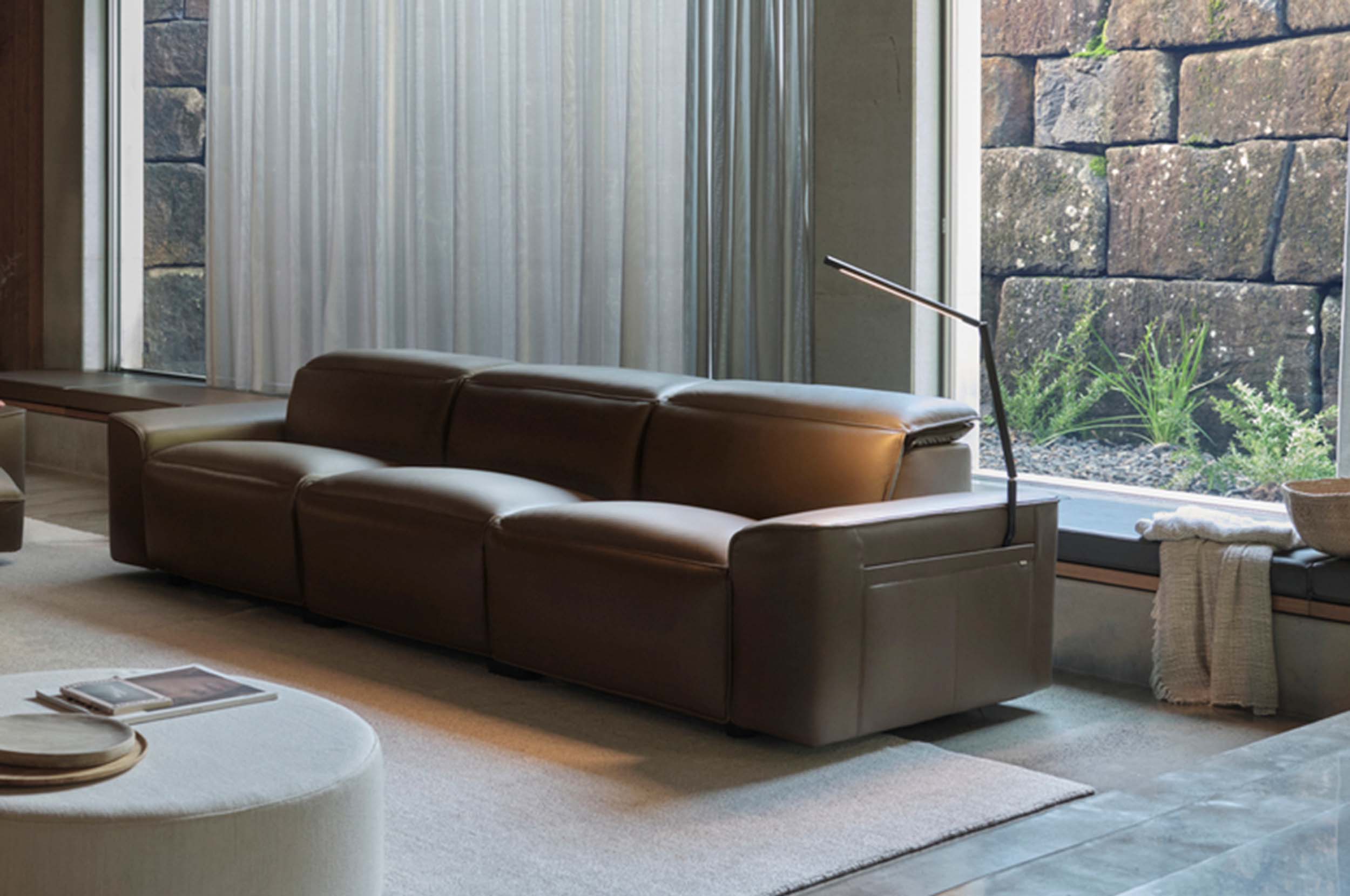 King Cloud Premiere 3 Seater TouchGlide® Recliner with Wide Seats and Wide Smart Pockets™