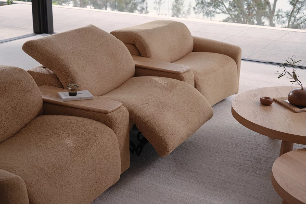 King living chairs store
